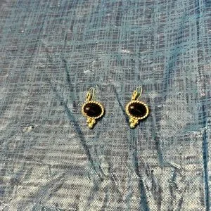 Crown PD | Jewelry | Vintage Signed Crown Pd Unique Black Onyx Dangling ...